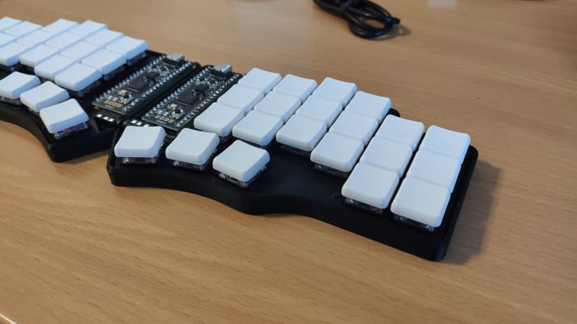 Keebart.com • Split Keyboards - Mechanical, Ergonomic Keyboards